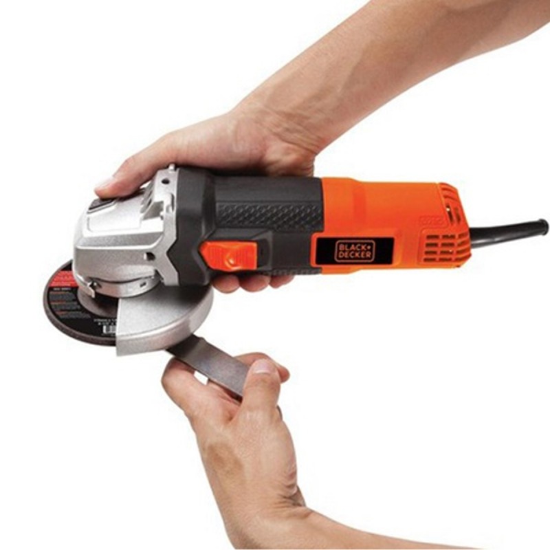 Amoladora Angular 4 1/2" 820W 11000 rpm Black+Decker G720-B2C
